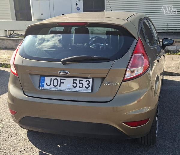 Brūns Ford Fiesta 2015 Viļņa, ar dzinēja tilpumu 1.20 L un nobraukumu 193 tūkst. km par 2800 €, foto 4 vietnē AUTOMOTO.COM.LV