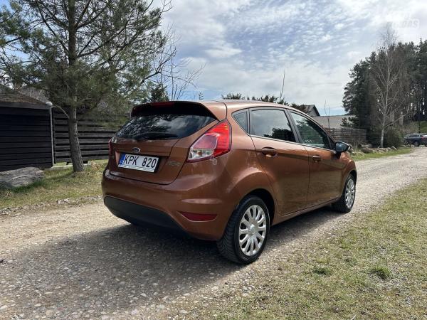 Brūns Ford Fiesta 2016 Viļņa, ar dzinēja tilpumu 1.00 L un nobraukumu 209 tūkst. km par 4200 €, foto 4 vietnē AUTOMOTO.COM.LV