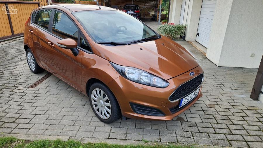 Brūns Ford Fiesta 2016 Viļņa, ar dzinēja tilpumu 1.00 L un nobraukumu 90 tūkst. km par 5900 €, foto 1 vietnē AUTOMOTO.COM.LV