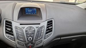 Brūns Ford Fiesta 2016 Viļņa, ar dzinēja tilpumu 1.00 L un nobraukumu 90 tūkst. km par 5900 €, foto 13 vietnē AUTOMOTO.COM.LV