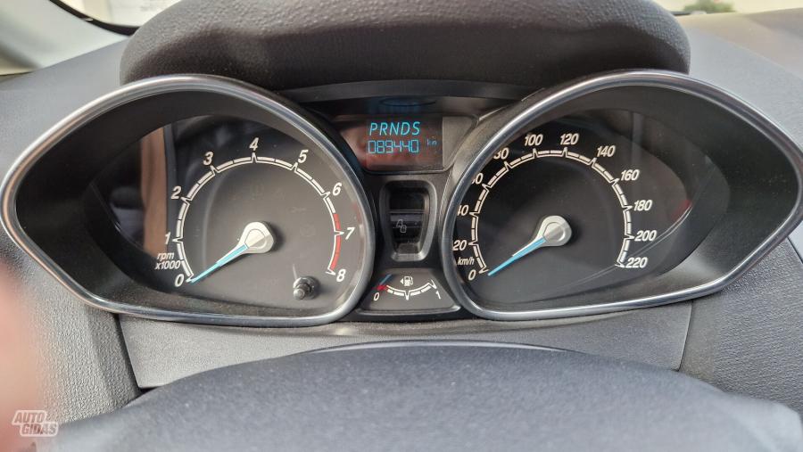 Brūns Ford Fiesta 2016 Viļņa, ar dzinēja tilpumu 1.00 L un nobraukumu 90 tūkst. km par 5900 €, foto 16 vietnē AUTOMOTO.COM.LV