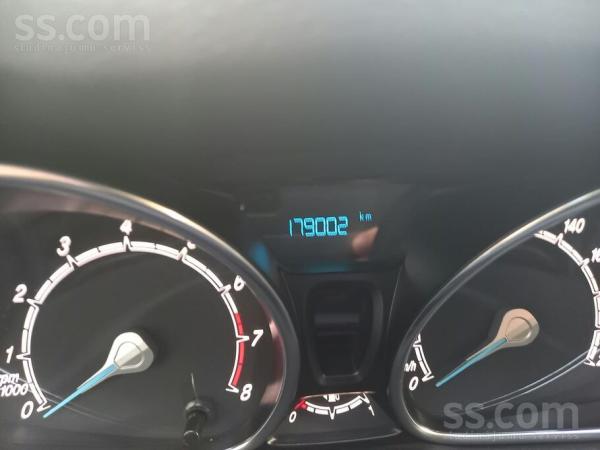 Brown Ford Fiesta 2016 in Riga, with an engine capacity of 1.00 L and mileage of 180 thousand km for 4700 €, photo 3 on AUTOMOTO.COM.LV