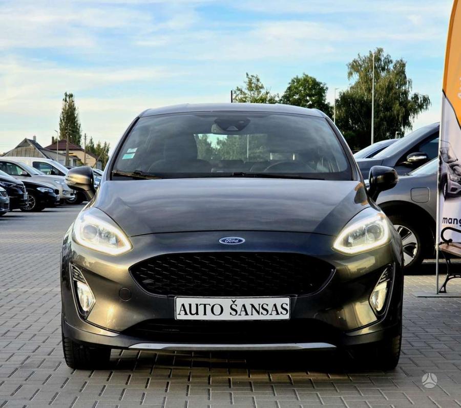 Brown Ford Fiesta 2018 in Taurage, with an engine capacity of 1.00 L and mileage of 145 thousand km for 5999 €, photo 4 on AUTOMOTO.COM.LV