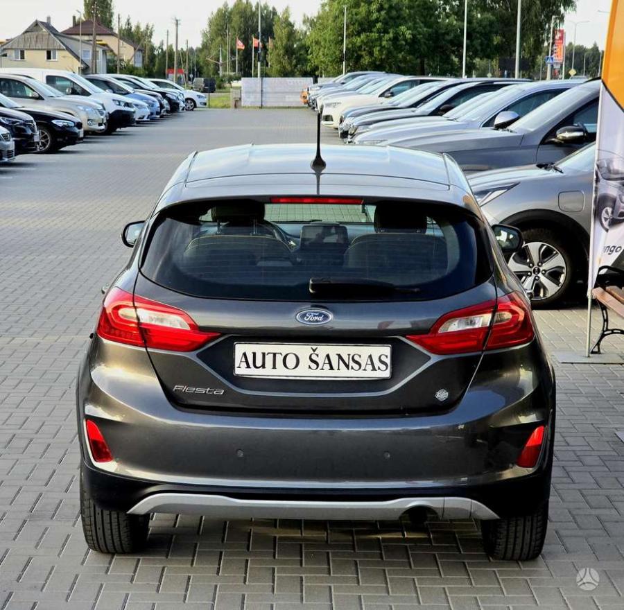 Brown Ford Fiesta 2018 in Taurage, with an engine capacity of 1.00 L and mileage of 145 thousand km for 5999 €, photo 11 on AUTOMOTO.COM.LV