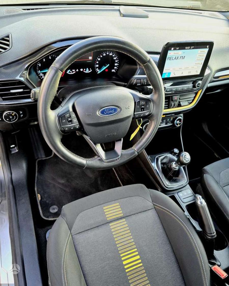 Brown Ford Fiesta 2018 in Taurage, with an engine capacity of 1.00 L and mileage of 145 thousand km for 5999 €, photo 23 on AUTOMOTO.COM.LV
