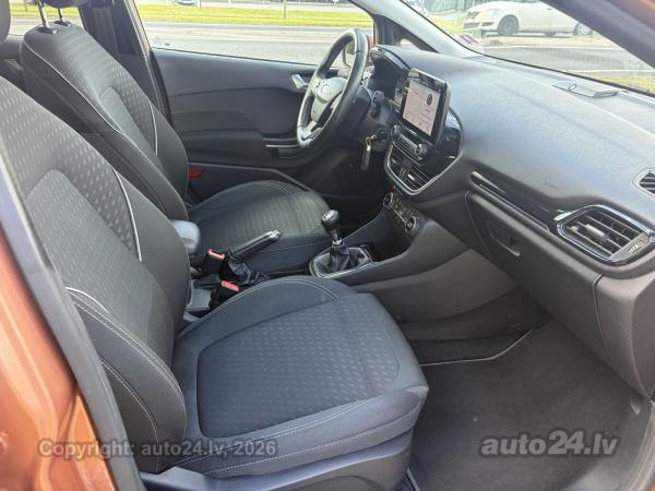 Brown Ford Fiesta 2019 in Viljandi, with an engine capacity of 1.00 L and mileage of 128 thousand km for 7990 €, photo 7 on AUTOMOTO.COM.LV