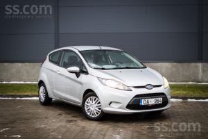 Ford Fiesta 2009 in Riga, with an engine capacity of 1.60 L and mileage of 192 thousand km for 2990 €, photo 3 on AUTOMOTO.COM.LV