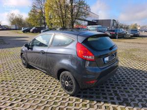 Ford Fiesta 2009 Viļņa, ar dzinēja tilpumu 1.40 L un nobraukumu 265 tūkst. km par 950 €, foto 6 vietnē AUTOMOTO.COM.LV