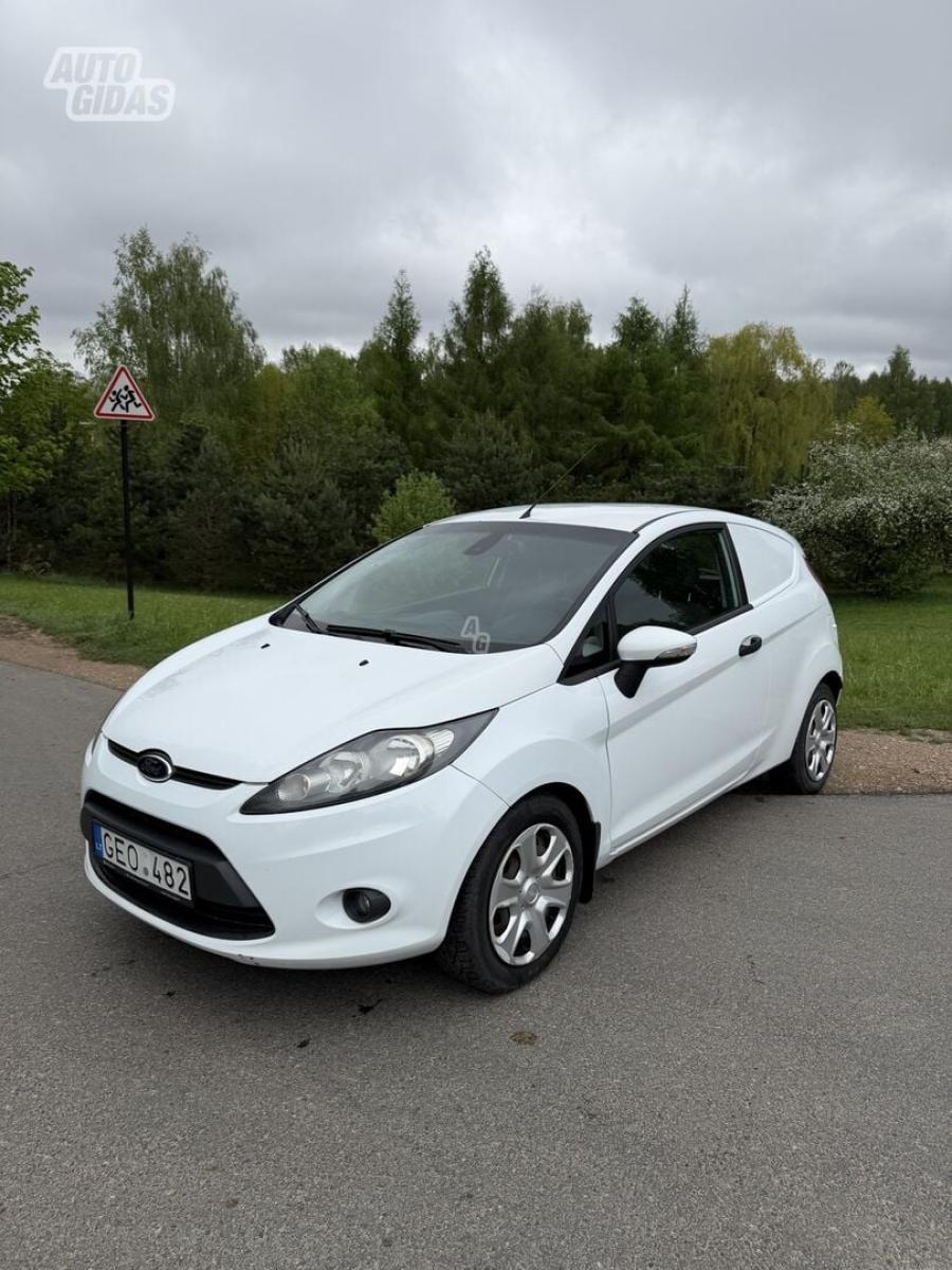 Ford Fiesta 2013 in Vilnius, with an engine capacity of 1.20 L and mileage of 180 thousand km for 1090 €, photo 1 on AUTOMOTO.COM.LV
