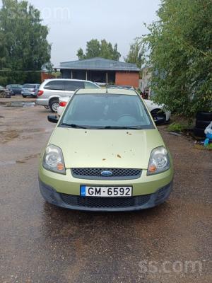 Green Ford Fiesta 2007 in Riga, with an engine capacity of 1.30 L and mileage of 126 thousand km for 1300 €, photo  on AUTOMOTO.COM.LV