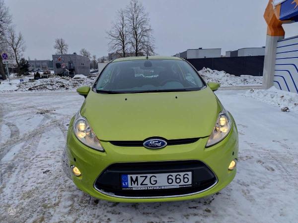 Green Ford Fiesta 2009 in Vilnius, with an engine capacity of 1.40 L and mileage of 87 thousand km for 4000 €, photo 2 on AUTOMOTO.COM.LV