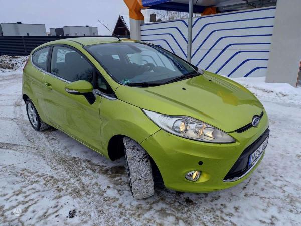 Green Ford Fiesta 2009 in Vilnius, with an engine capacity of 1.40 L and mileage of 87 thousand km for 4000 €, photo 3 on AUTOMOTO.COM.LV