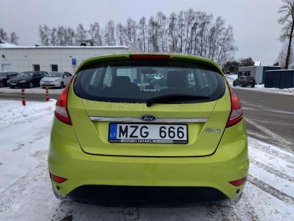 Green Ford Fiesta 2009 in Vilnius, with an engine capacity of 1.40 L and mileage of 87 thousand km for 4000 €, photo 8 on AUTOMOTO.COM.LV