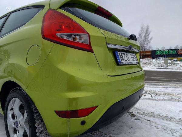Green Ford Fiesta 2009 in Vilnius, with an engine capacity of 1.40 L and mileage of 87 thousand km for 4000 €, photo 9 on AUTOMOTO.COM.LV