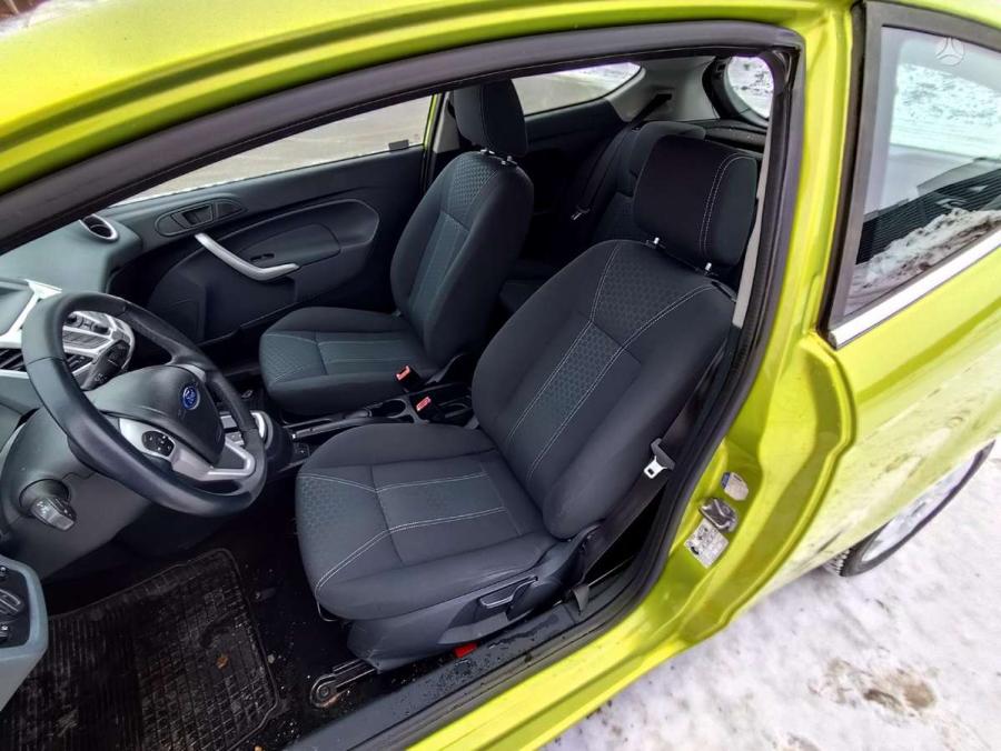 Green Ford Fiesta 2009 in Vilnius, with an engine capacity of 1.40 L and mileage of 87 thousand km for 4000 €, photo 28 on AUTOMOTO.COM.LV