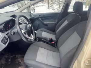 Zaļš Ford Fiesta 2009 Šauļi, ar dzinēja tilpumu 1.40 L un nobraukumu 214 tūkst. km par 2200 €, foto 17 vietnē AUTOMOTO.COM.LV