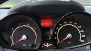 Zaļš Ford Fiesta 2009 Viļņa, ar dzinēja tilpumu 1.24 L un nobraukumu 202 tūkst. km par 2100 €, foto 11 vietnē AUTOMOTO.COM.LV