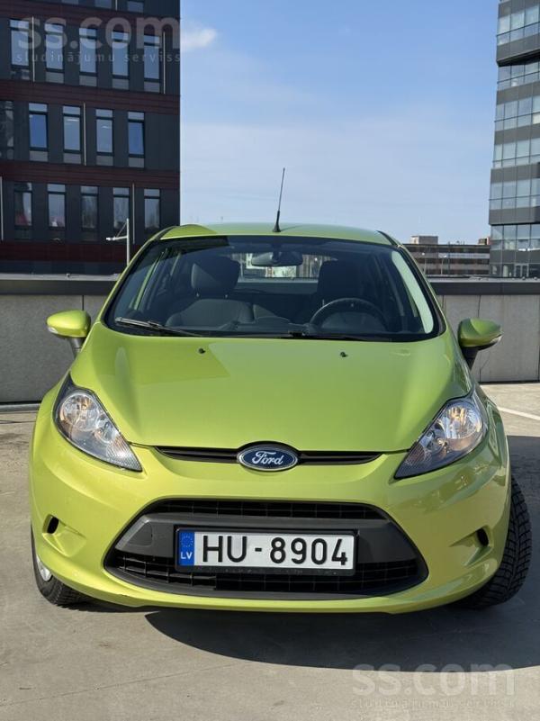 Zaļš Ford Fiesta 2011 Rīga, ar dzinēja tilpumu 1.20 L un nobraukumu 98 tūkst. km par 3000 €, foto 2 vietnē AUTOMOTO.COM.LV