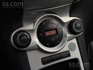 Zaļš Ford Fiesta 2012 Tukums, ar dzinēja tilpumu 1.60 L un nobraukumu 239 tūkst. km par 3990 €, foto 13 vietnē AUTOMOTO.COM.LV
