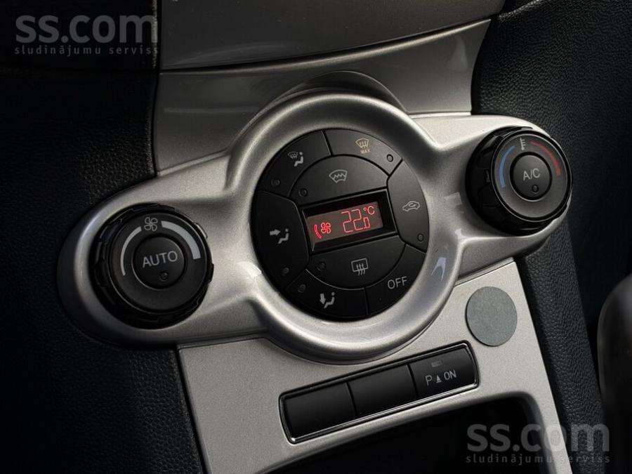 Zaļš Ford Fiesta 2012 Tukums, ar dzinēja tilpumu 1.60 L un nobraukumu 239 tūkst. km par 3990 €, foto 13 vietnē AUTOMOTO.COM.LV