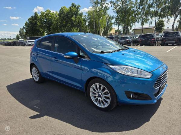 Green Ford Fiesta 2013 in Marijampole, with an engine capacity of 1.00 L and mileage of 122 thousand km for 3990 €, photo 2 on AUTOMOTO.COM.LV