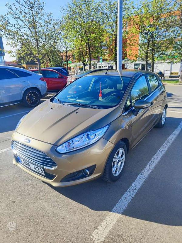 Зеленый Форд Фиеста 2018 в Вильнюс, объемом двигателя 1.00 л и пробегом 165 тыс. км за 4700 €, фото 1 на AUTOMOTO.COM.LV