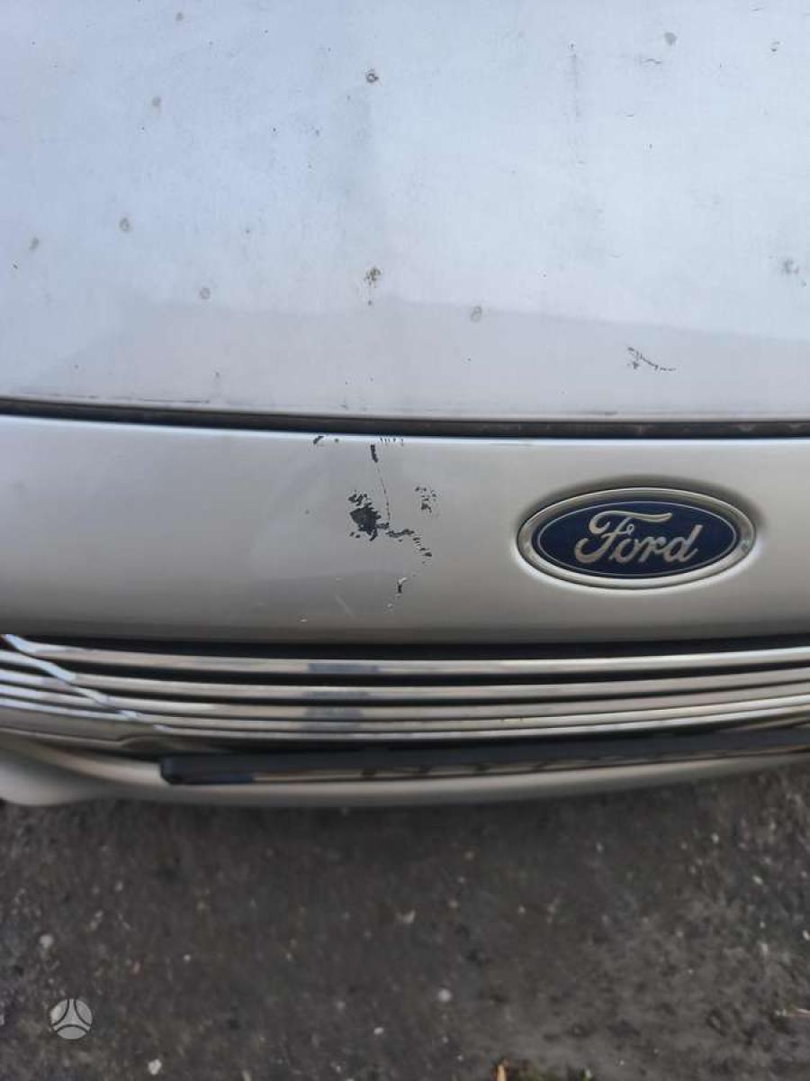 Pelēks Ford Fiesta 2009 Viļņa, ar dzinēja tilpumu 1.50 L un nobraukumu 61 tūkst. km par 1950 €, foto 13 vietnē AUTOMOTO.COM.LV