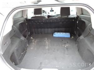 Pelēks Ford Fiesta 2016 Cēsis, ar dzinēja tilpumu 1.50 L un nobraukumu 350 tūkst. km par 1300 €, foto 5 vietnē AUTOMOTO.COM.LV
