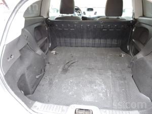 Pelēks Ford Fiesta 2016 Cēsis, ar dzinēja tilpumu 1.50 L un nobraukumu 187 tūkst. km par 1300 €, foto 5 vietnē AUTOMOTO.COM.LV
