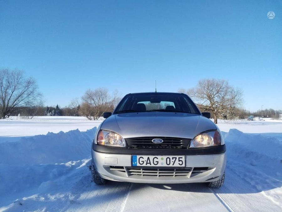 Grey Ford Fiesta 2001 in Panevezys, with an engine capacity of 1.75 L and mileage of 215 thousand km for 950 €, photo 1 on AUTOMOTO.COM.LV