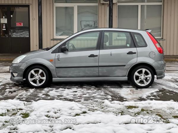 Серый Форд Фиеста 2002 в Нарва, объемом двигателя 1.60 л и пробегом 158 тыс. км за 1499 €, фото 11 на AUTOMOTO.COM.LV