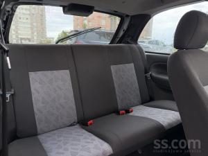 Grey Ford Fiesta 2002 in Riga, with an engine capacity of 1.30 L and mileage of 0 thousand km for 1200 €, photo 7 on AUTOMOTO.COM.LV
