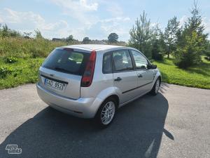 Pelēks Ford Fiesta 2004 Kauņa, ar dzinēja tilpumu 1.40 L un nobraukumu 256 tūkst. km par 1150 €, foto 6 vietnē AUTOMOTO.COM.LV
