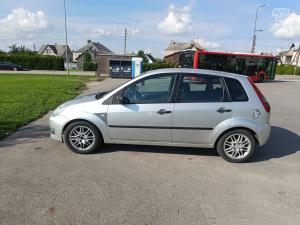 Pelēks Ford Fiesta 2004 Kauņa, ar dzinēja tilpumu 1.40 L un nobraukumu 256 tūkst. km par 1150 €, foto 9 vietnē AUTOMOTO.COM.LV