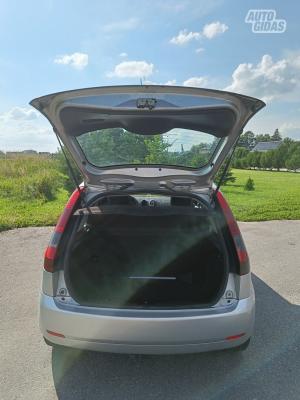 Pelēks Ford Fiesta 2004 Kauņa, ar dzinēja tilpumu 1.40 L un nobraukumu 256 tūkst. km par 1150 €, foto 13 vietnē AUTOMOTO.COM.LV