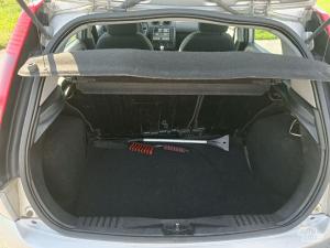 Pelēks Ford Fiesta 2004 Kauņa, ar dzinēja tilpumu 1.40 L un nobraukumu 256 tūkst. km par 1150 €, foto 14 vietnē AUTOMOTO.COM.LV