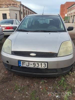 Grey Ford Fiesta 2005 in Riga, with an engine capacity of 1.30 L and mileage of 295 thousand km for 499 €, photo  on AUTOMOTO.COM.LV
