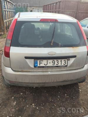 Pelēks Ford Fiesta 2005 Rīga, ar dzinēja tilpumu 1.30 L un nobraukumu 295 tūkst. km par 499 €, foto 4 vietnē AUTOMOTO.COM.LV