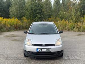 Grey Ford Fiesta 2005 in Tartu, with an engine capacity of 1.40 L and mileage of 218 thousand km for 2499 €, photo 4 on AUTOMOTO.COM.LV