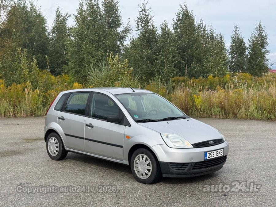 Grey Ford Fiesta 2005 in Tartu, with an engine capacity of 1.40 L and mileage of 218 thousand km for 2499 €, photo 5 on AUTOMOTO.COM.LV