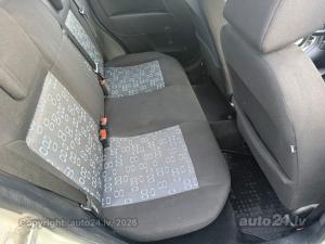 Grey Ford Fiesta 2005 in Tartu, with an engine capacity of 1.40 L and mileage of 218 thousand km for 2499 €, photo 13 on AUTOMOTO.COM.LV