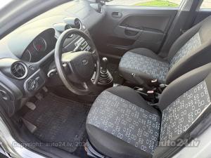 Grey Ford Fiesta 2005 in Tartu, with an engine capacity of 1.40 L and mileage of 218 thousand km for 2499 €, photo 14 on AUTOMOTO.COM.LV