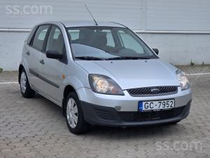 Pelēks Ford Fiesta 2006 Rīga, ar dzinēja tilpumu 1.30 L un nobraukumu 216 tūkst. km par 1390 €, foto 10 vietnē AUTOMOTO.COM.LV