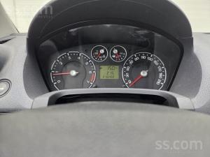 Pelēks Ford Fiesta 2006 Rīga, ar dzinēja tilpumu 1.30 L un nobraukumu 216 tūkst. km par 1390 €, foto 30 vietnē AUTOMOTO.COM.LV
