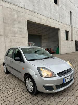 Grey Ford Fiesta 2006 in Jelgava, with an engine capacity of 1.30 L and mileage of 156 thousand km for 1190 €, photo 3 on AUTOMOTO.COM.LV