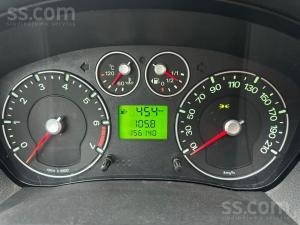 Grey Ford Fiesta 2006 in Jelgava, with an engine capacity of 1.30 L and mileage of 156 thousand km for 1190 €, photo 15 on AUTOMOTO.COM.LV