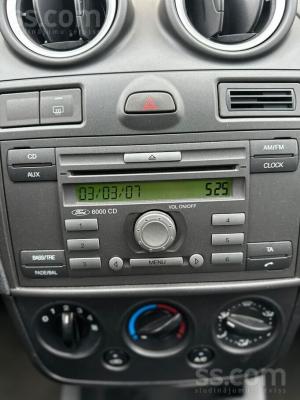 Grey Ford Fiesta 2006 in Jelgava, with an engine capacity of 1.30 L and mileage of 156 thousand km for 1190 €, photo 16 on AUTOMOTO.COM.LV