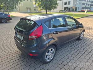 Pelēks Ford Fiesta 2008 Liepāja, ar dzinēja tilpumu 1.40 L un nobraukumu 223 tūkst. km par 1800 €, foto 11 vietnē AUTOMOTO.COM.LV