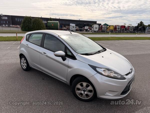 Grey Ford Fiesta 2008 in Tallinn, with an engine capacity of 1.20 L and mileage of 0 thousand km for 2499 €, photo 5 on AUTOMOTO.COM.LV