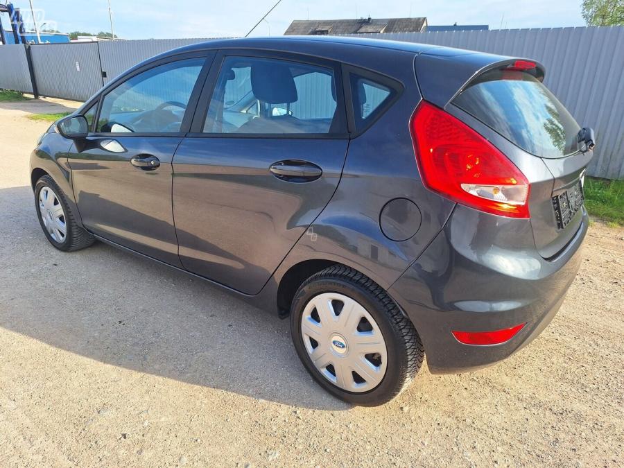 Grey Ford Fiesta 2009 in Marijampole, with an engine capacity of 1.20 L and mileage of 260 thousand km for 2650 €, photo 8 on AUTOMOTO.COM.LV